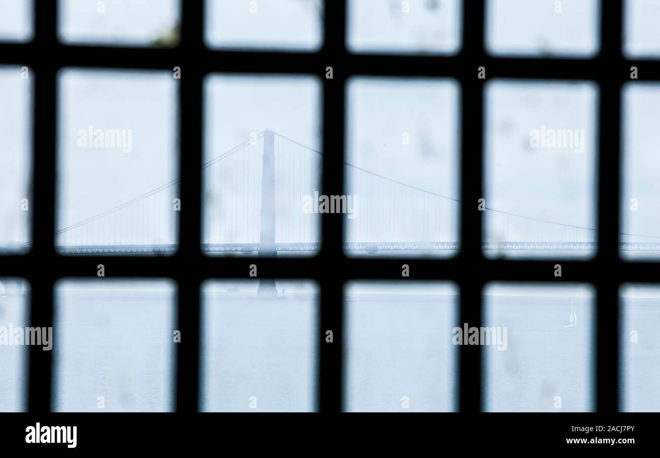 Inside alcatraz prison hi-res stock photography and images - Alamy