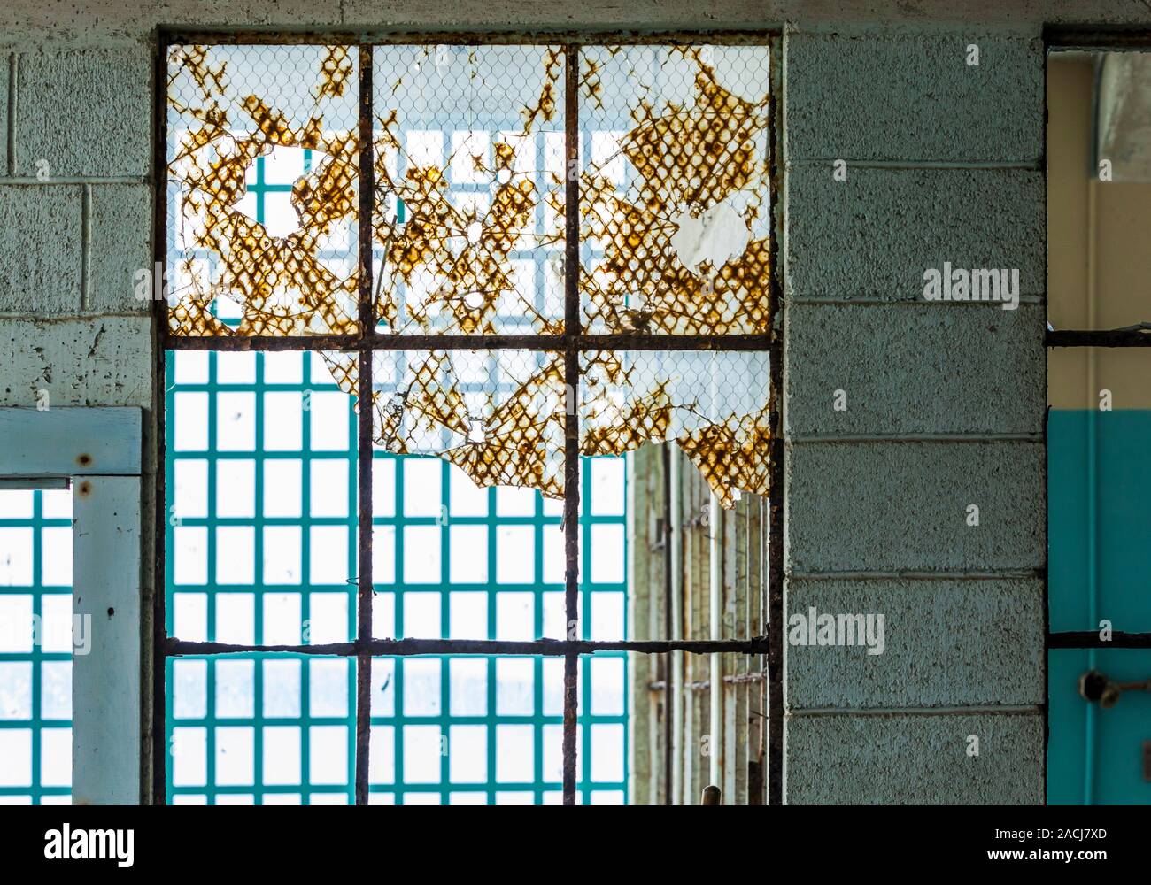 Inside alcatraz prison hi-res stock photography and images - Alamy