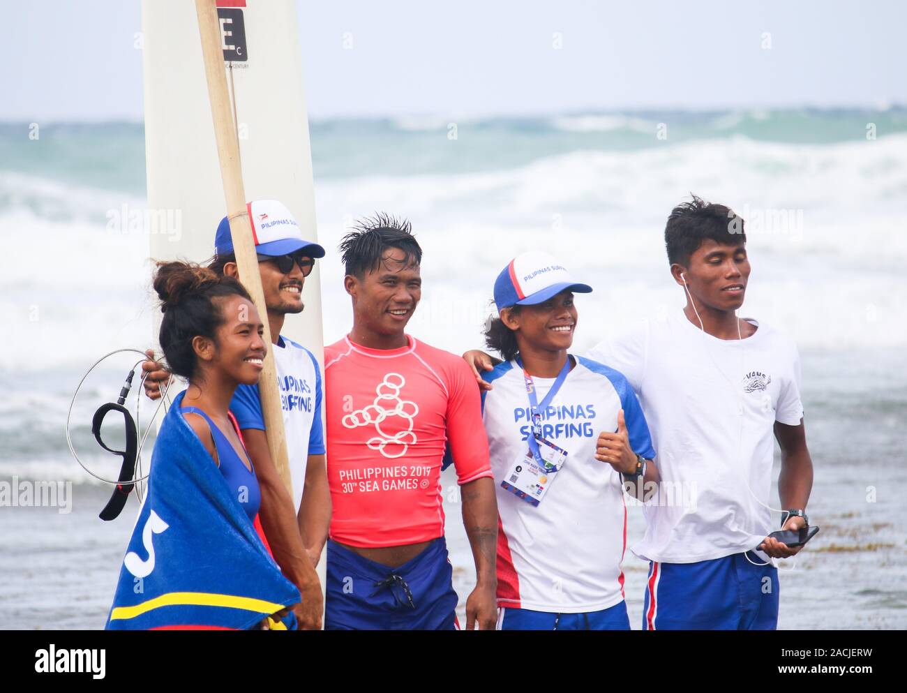 San Fernando, Philippines. 01st Dec, 2019. Roger Casugay from Philippines together with the ...
