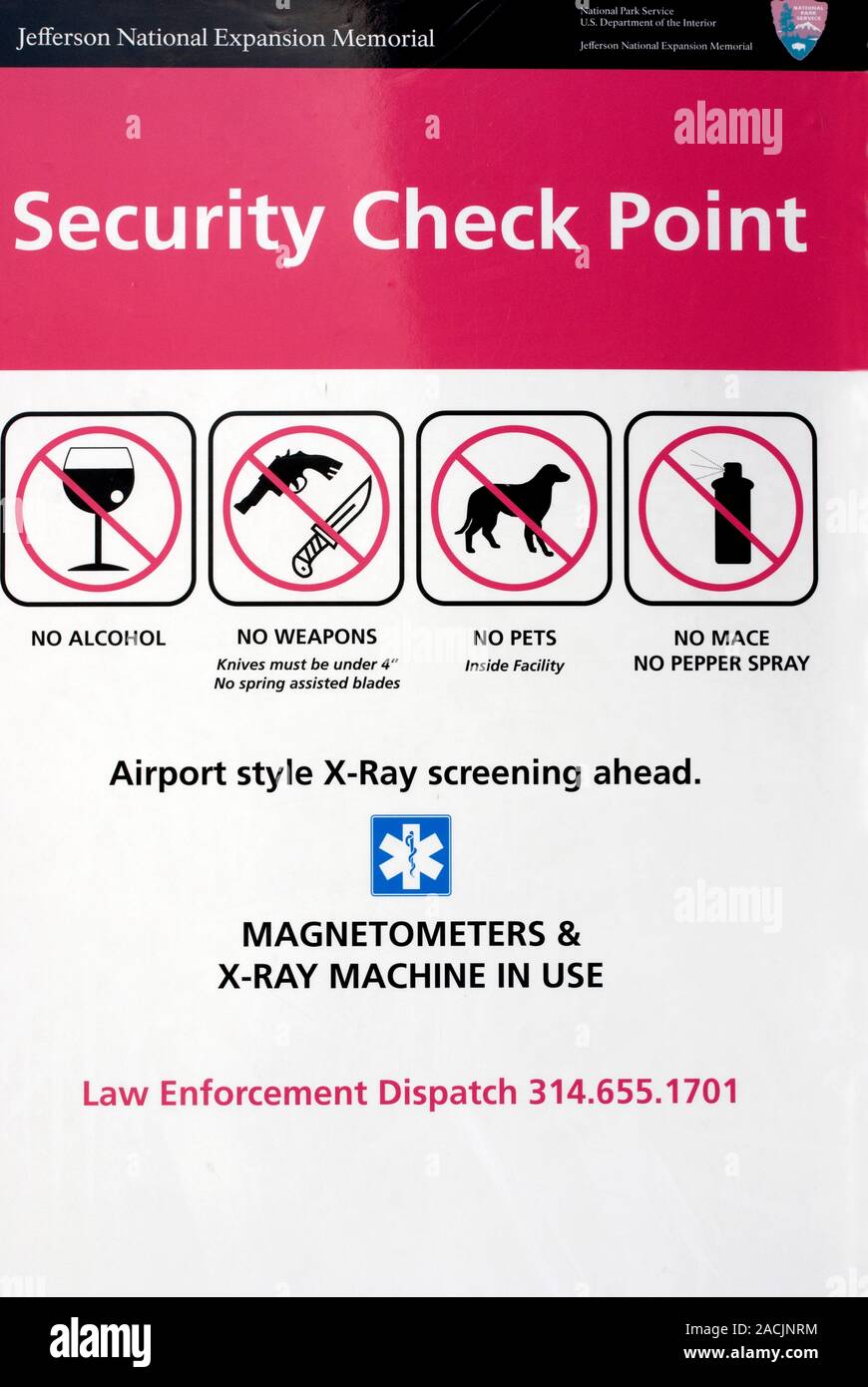Security check point sign at Gateway Arch (Jefferson National Expansion ...