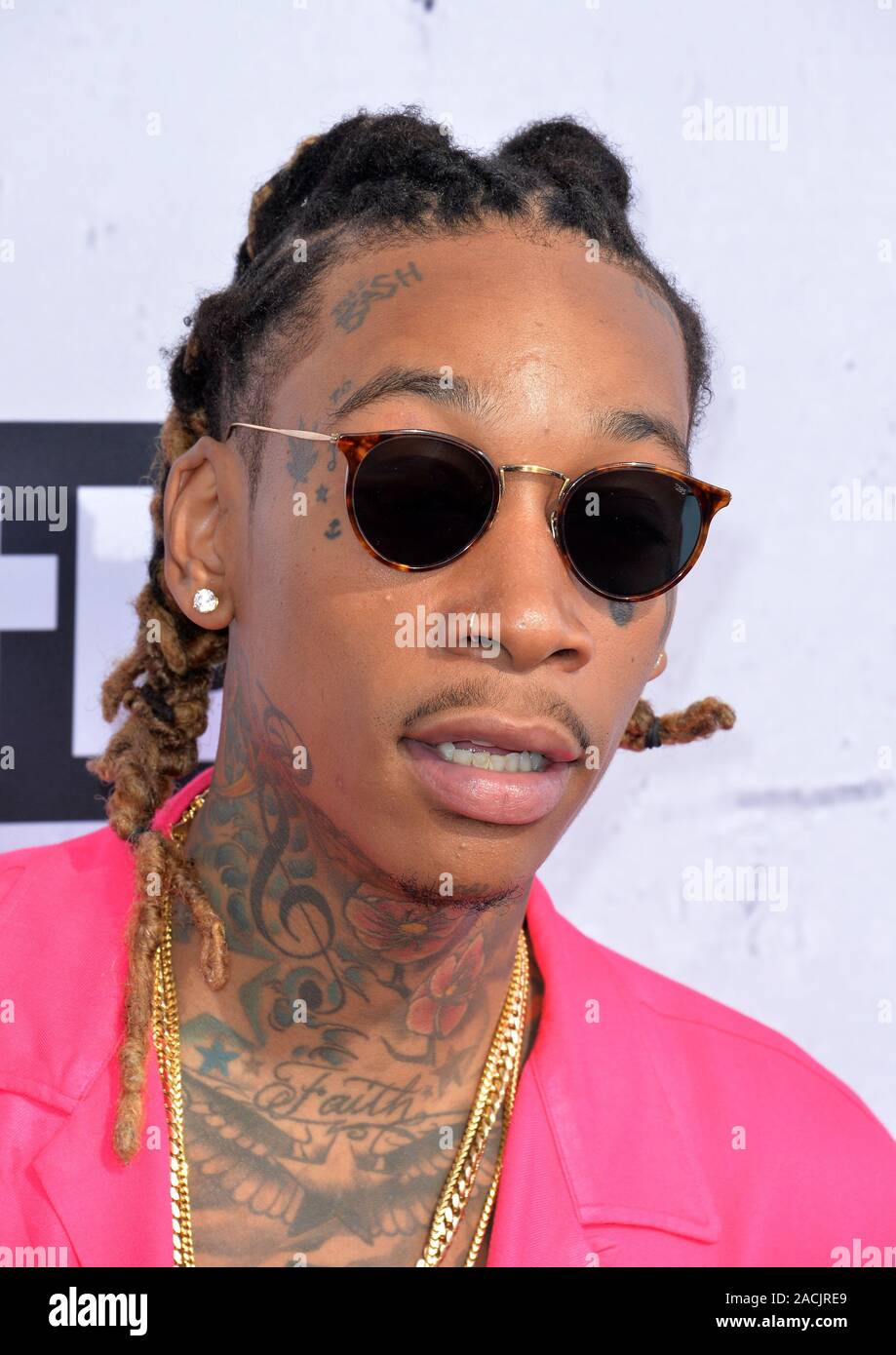 Wiz art hi-res stock photography and images - Alamy