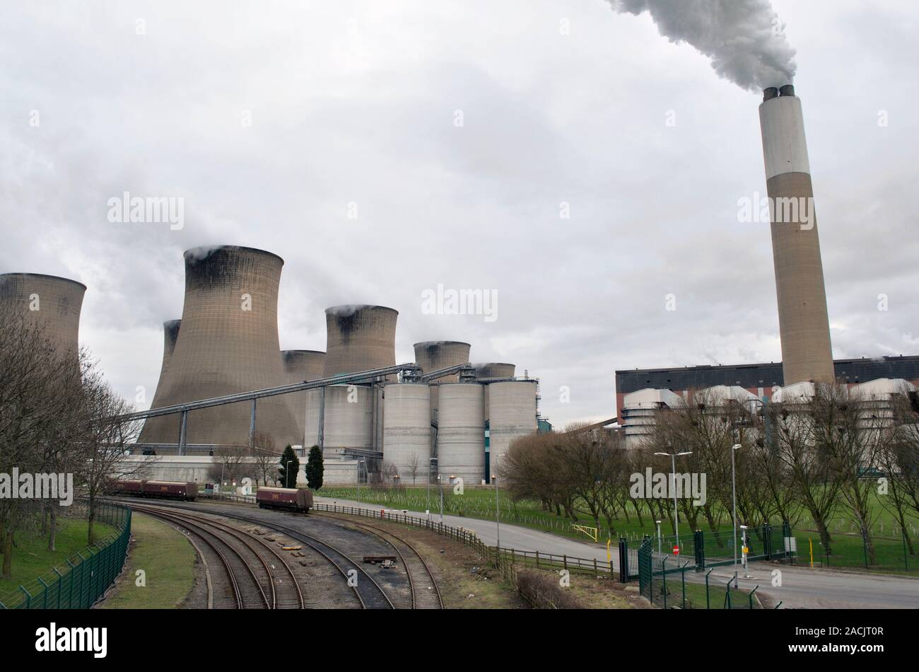 Cottam power station (coal fired), Nottinghamshire. A small proportion ...