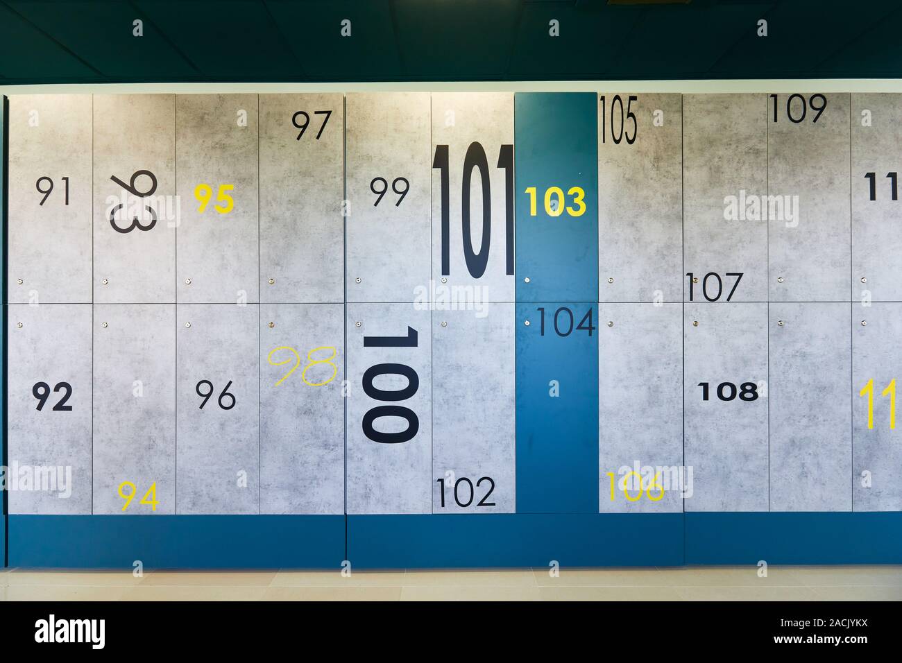 Two hundred ninety four hi-res stock photography and images - Alamy