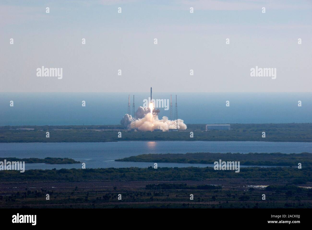 Falcon 9 test flight. Falcon 9 rocket carrying an unmanned Dragon ...