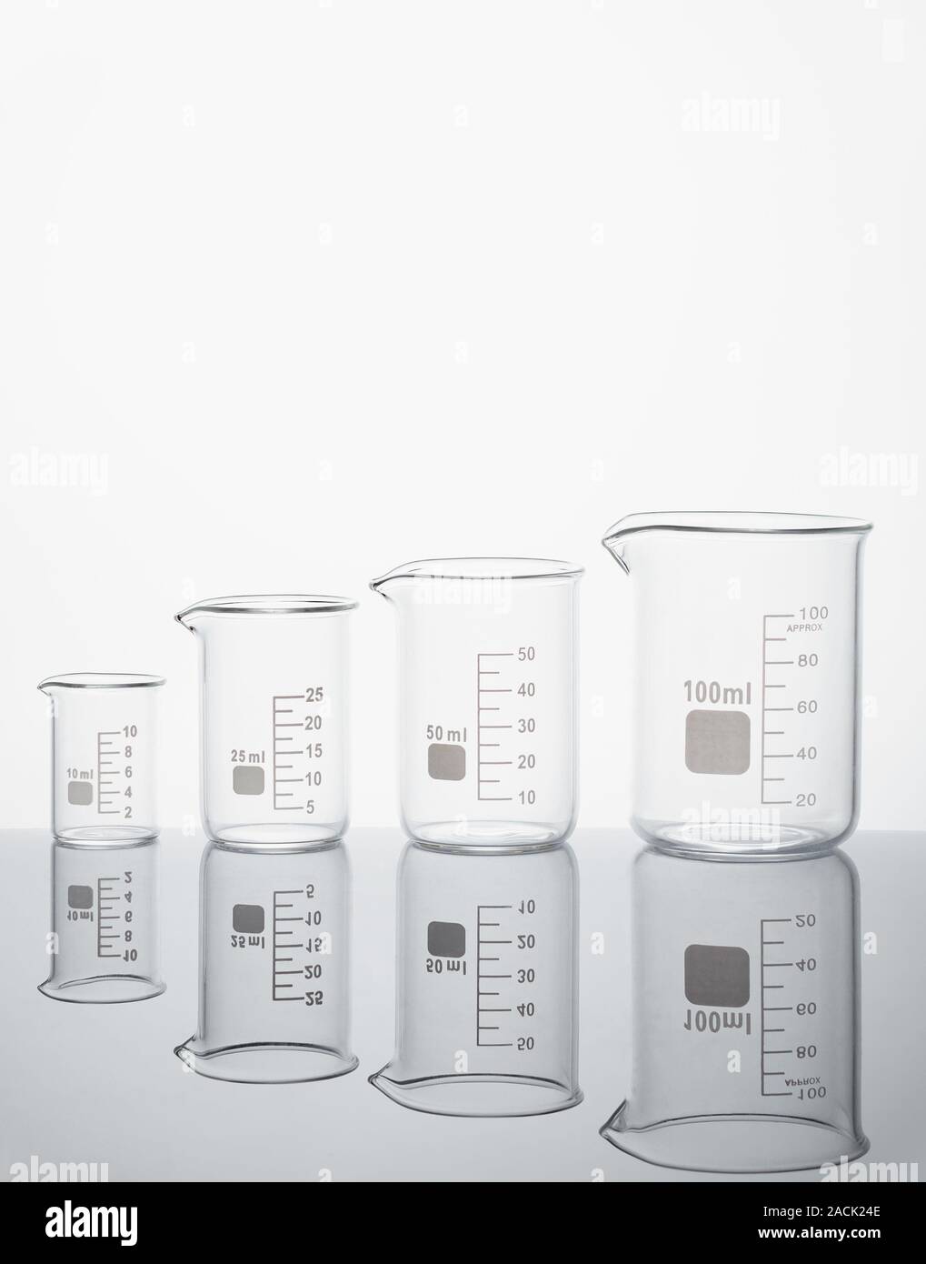 Measuring glass hi-res stock photography and images - Alamy