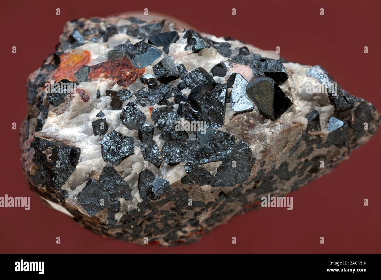 Franklinite, an oxide of zinc, iron and manganese, chemical formula (Zn,Fe,Mn)(Fe,Mn)2O4. This ...