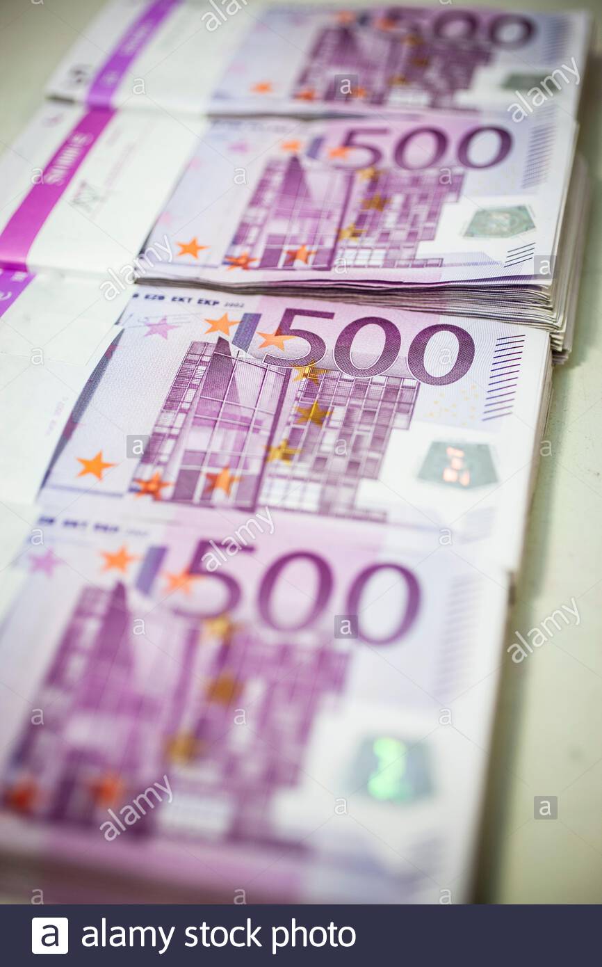 Viele Euro Geldschein Stock Photos & Viele Euro Geldschein Stock Images ...