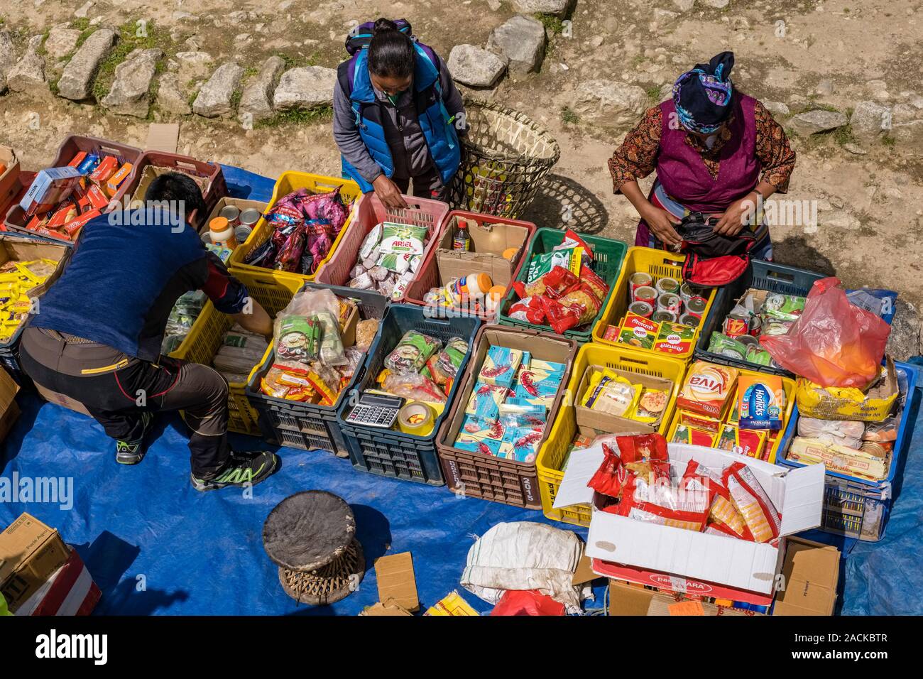 Market for goods hi-res stock photography and images - Alamy