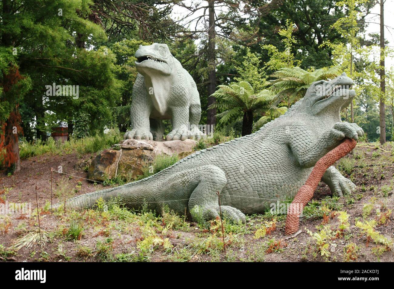 Crystal Palace dinosaur models. These 19th-century models were sculpted ...