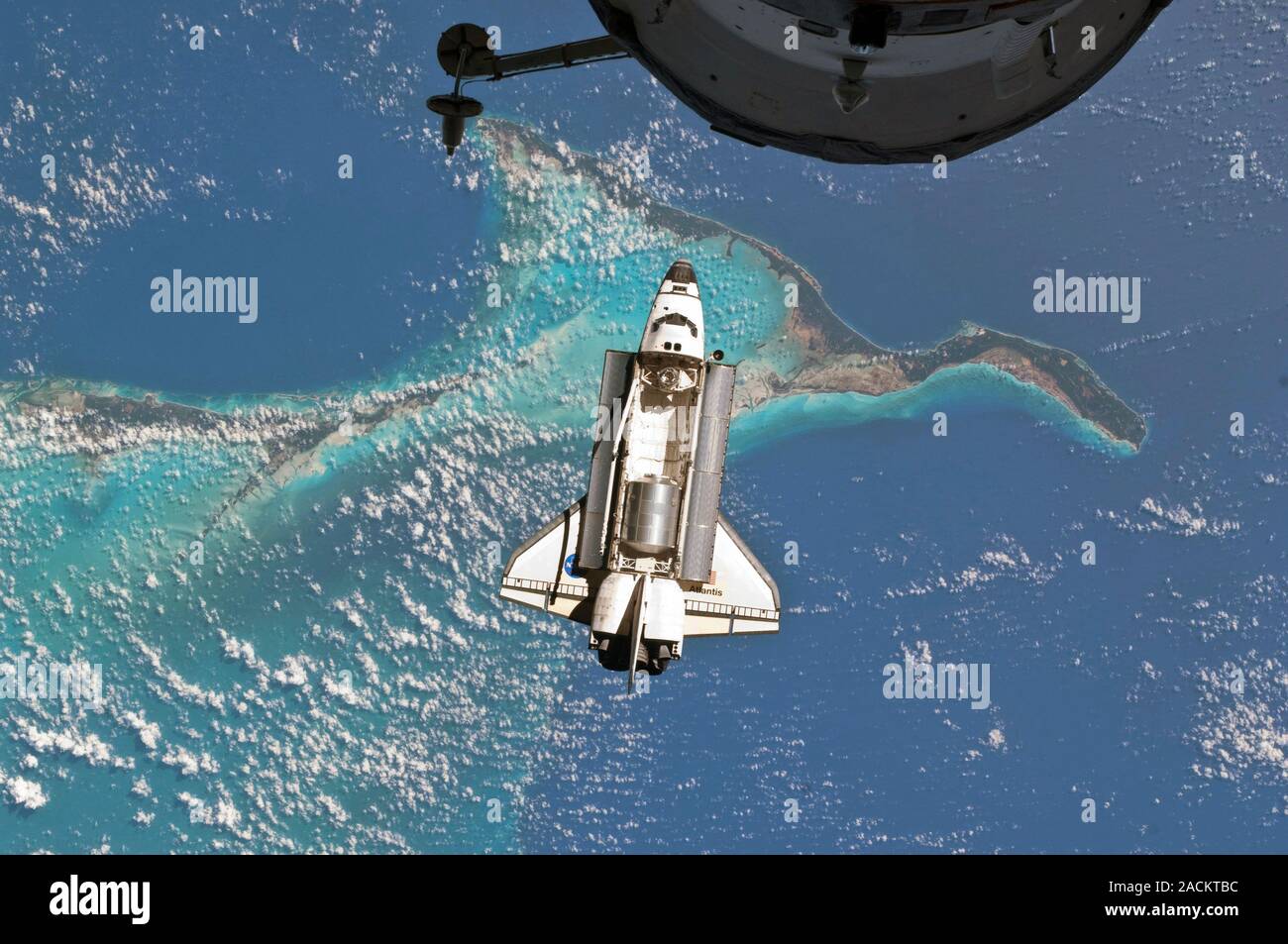 Atlantis from the ISS. View of the Space Shuttle Atlantis over the ...