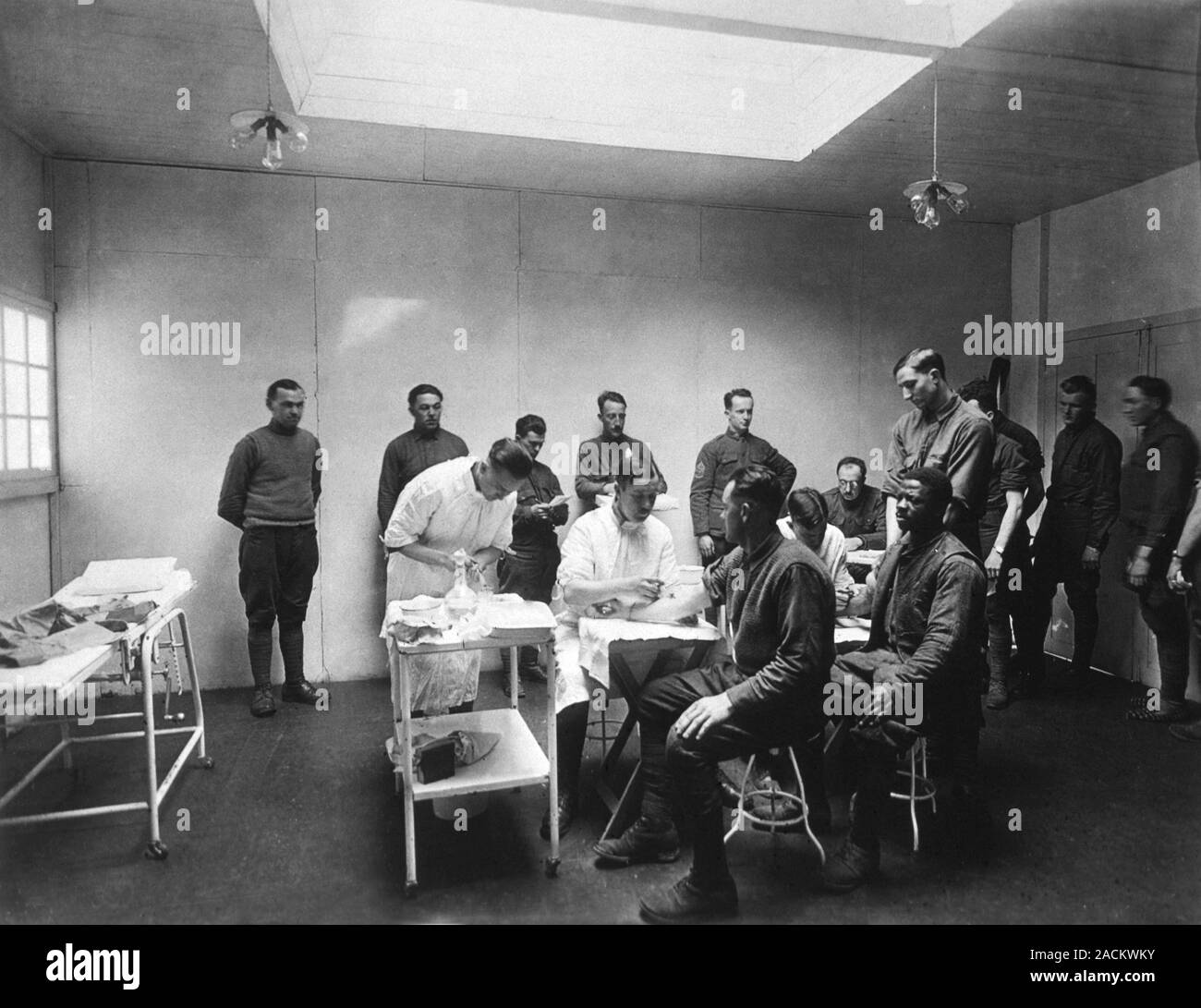 Syphilis treatment. US soldiers lining up to be injected with the drug ...