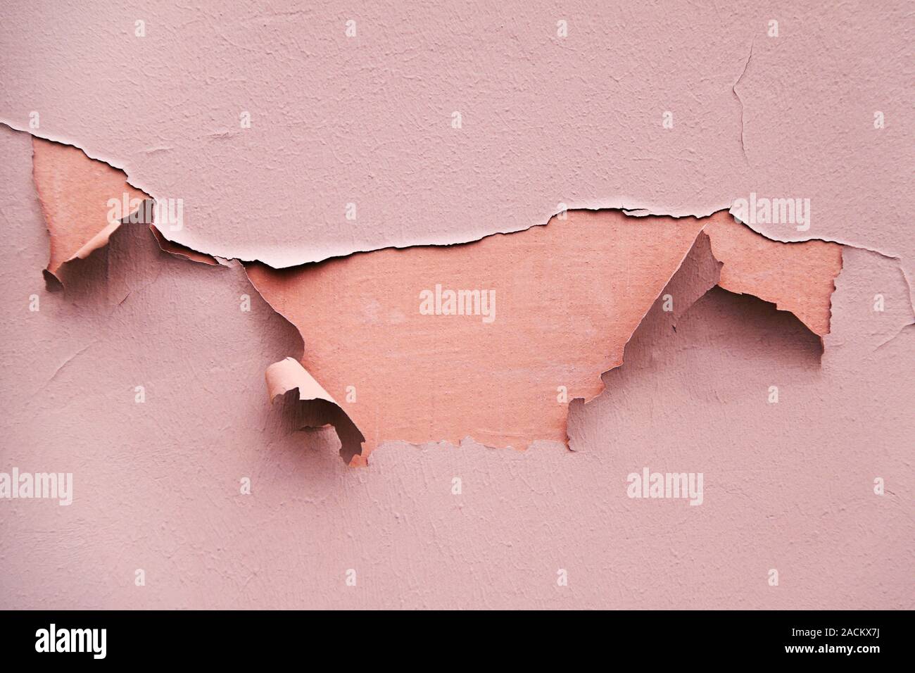 Torn wallpaper hi-res stock photography and images - Alamy