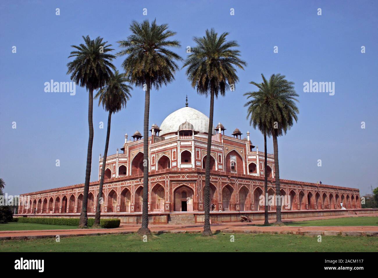 Tomb of Humayun. Located in Delhi, India, this building is a giant ...
