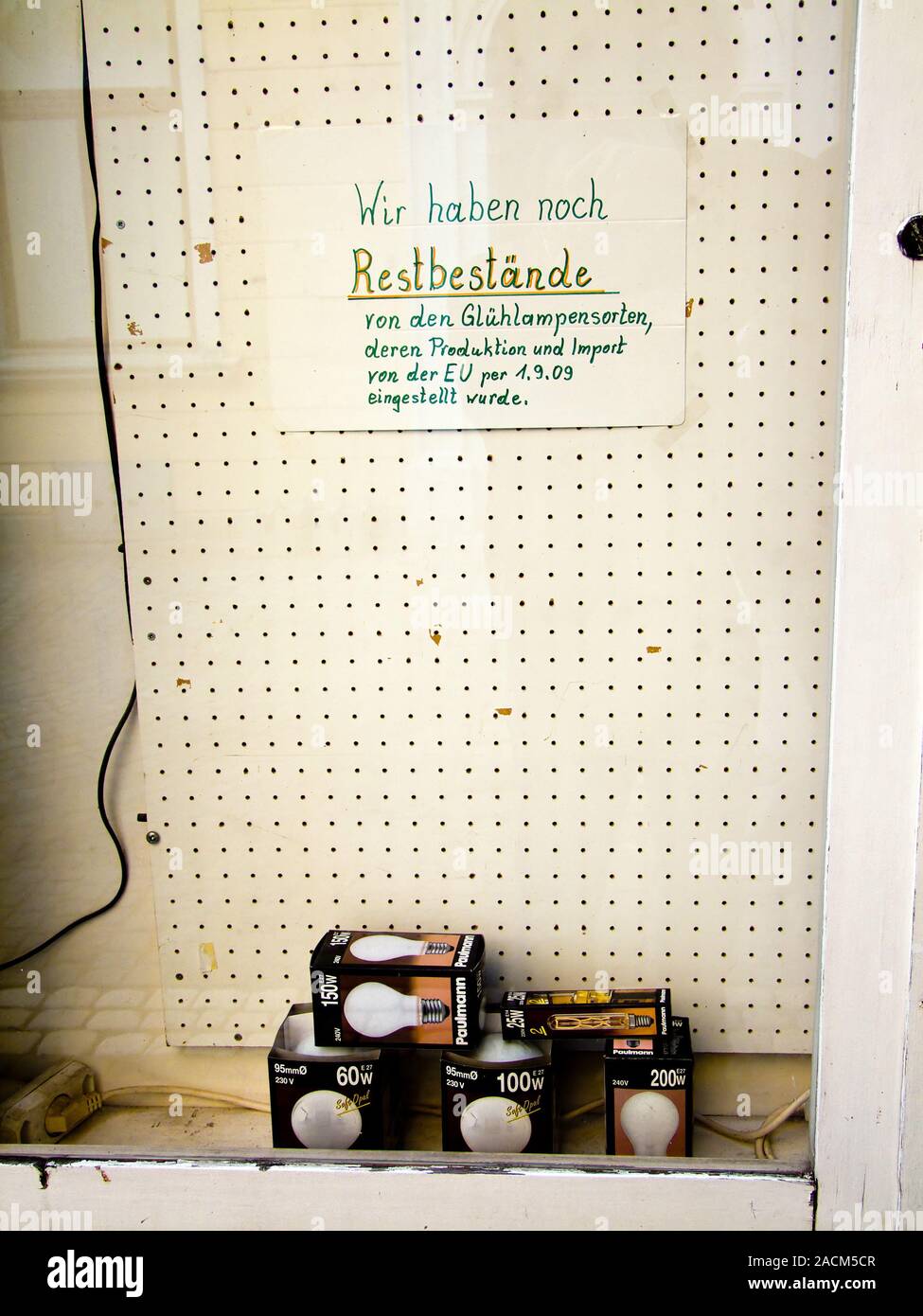 Light bulb display in hi-res stock photography and images - Alamy