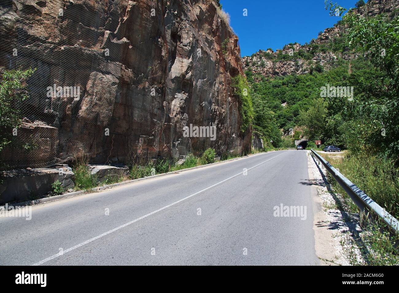 The road in Rodopi Mountains, Bulgaria Stock Photo - Alamy