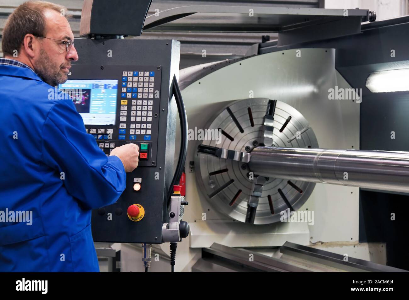 Milling machine worker hi-res stock photography and images - Alamy