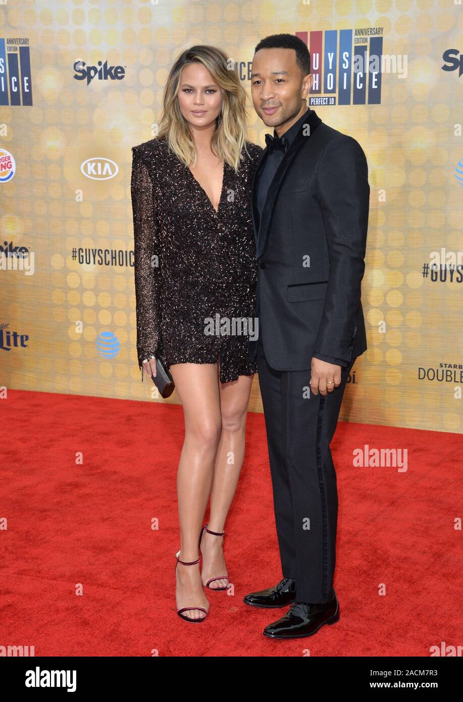 Singer john legend wife model hi-res stock photography and images - Alamy