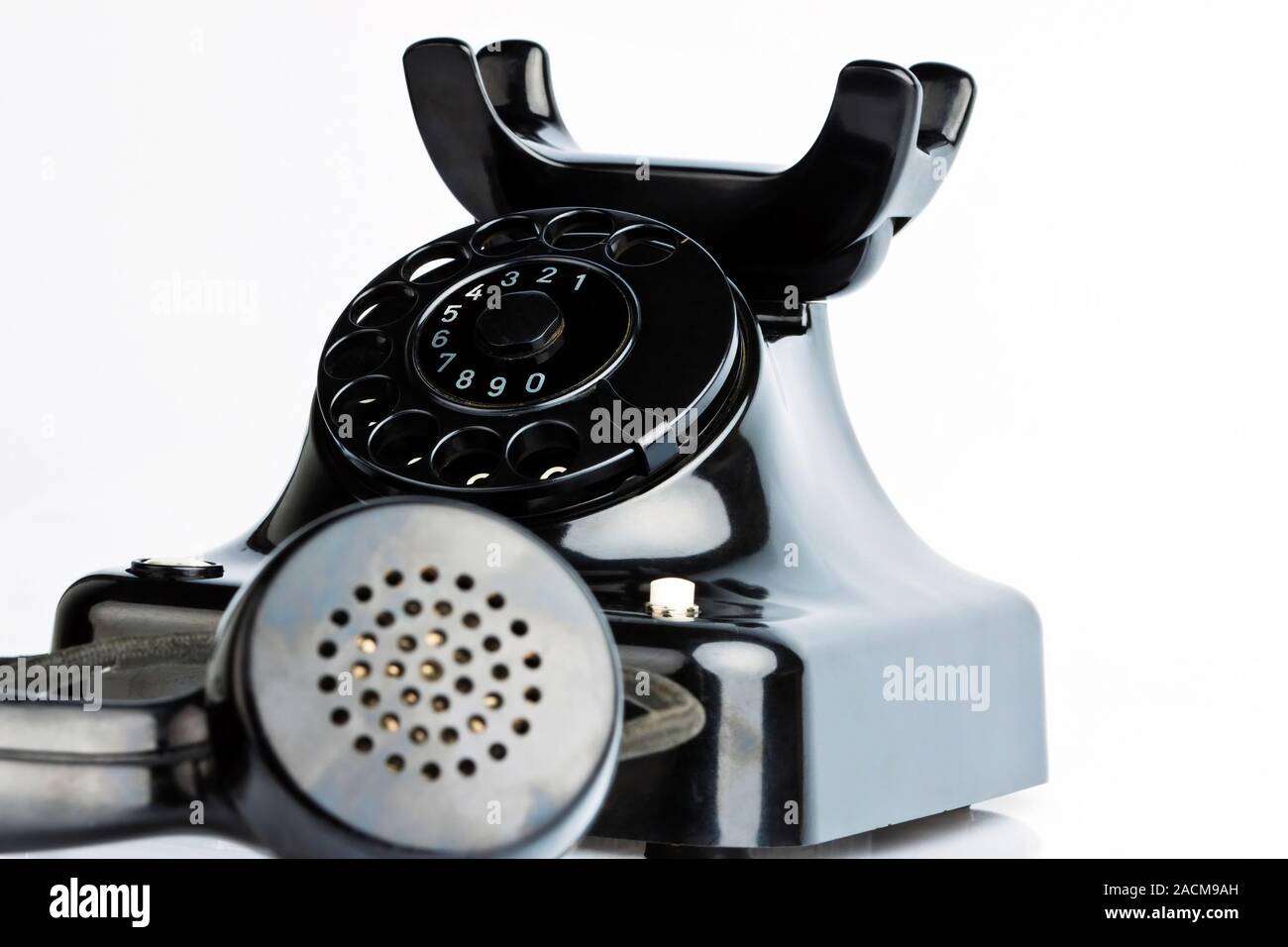 Antique old retro phone Stock Photo - Alamy