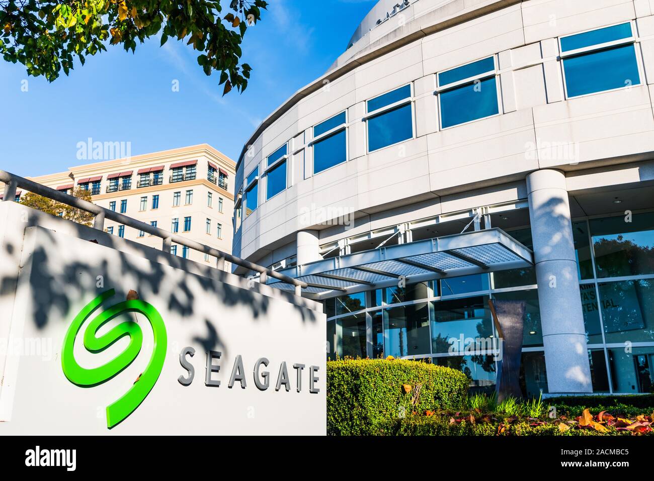 Stx business logo hi-res stock photography and images - Alamy