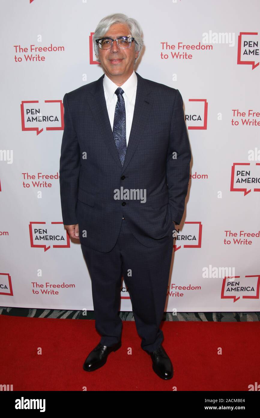 29th Annual PEN America's LitFest Gala at the Beverly Wilshire Hotel in ...