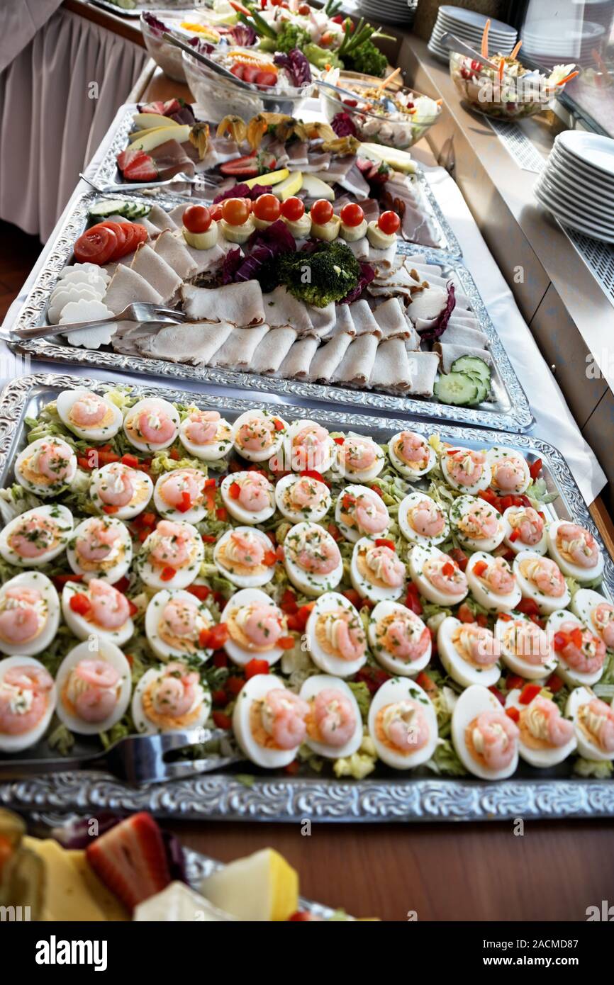 platter at a buffet Stock Photo - Alamy
