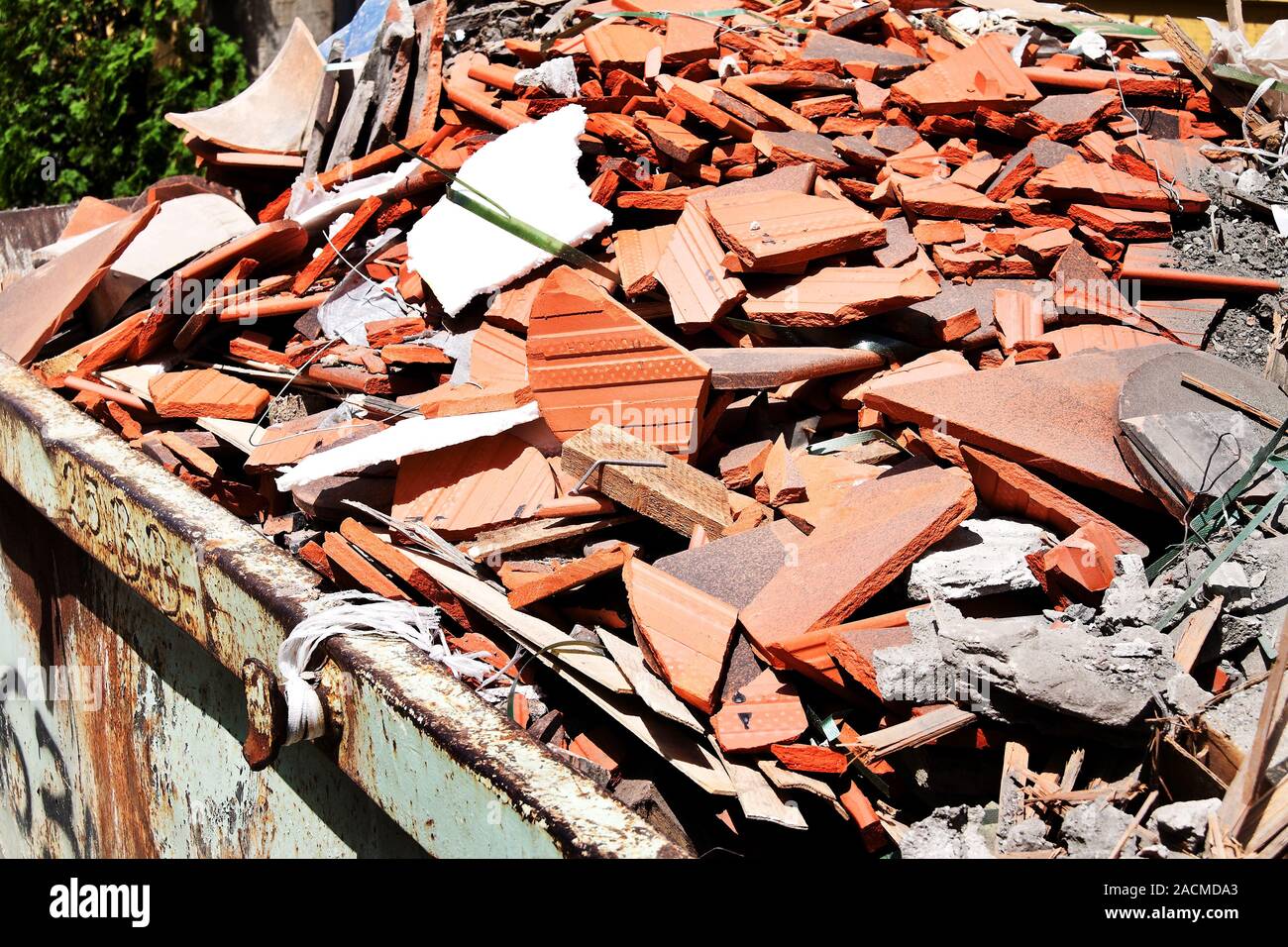 Construction debris on a construction site Stock Photo - Alamy