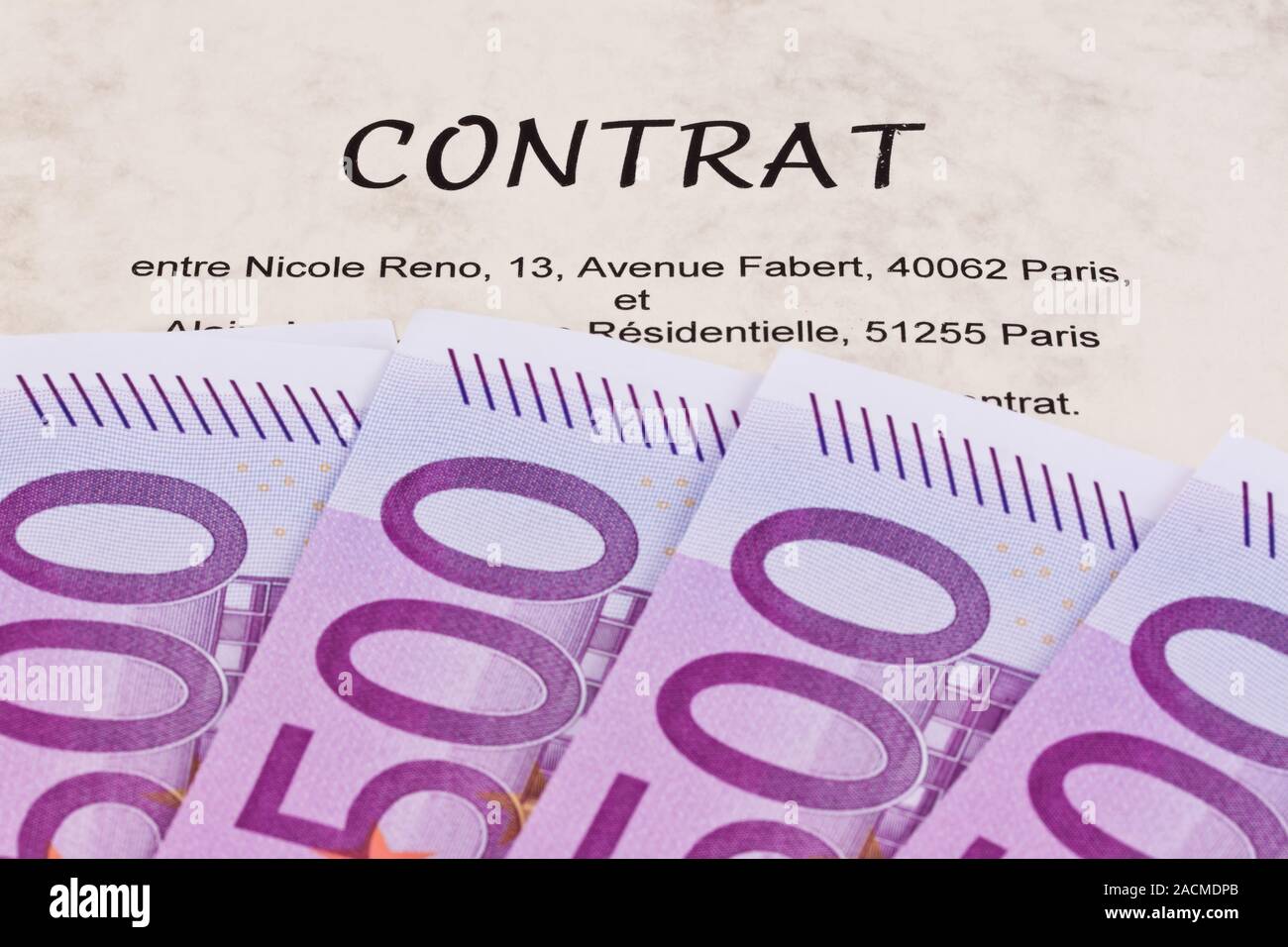 Euro banknotes and contract (French Stock Photo - Alamy