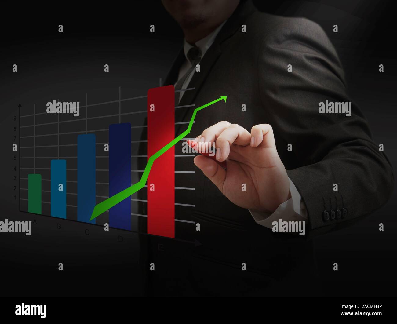 Male hand drawing a chart Stock Photo - Alamy