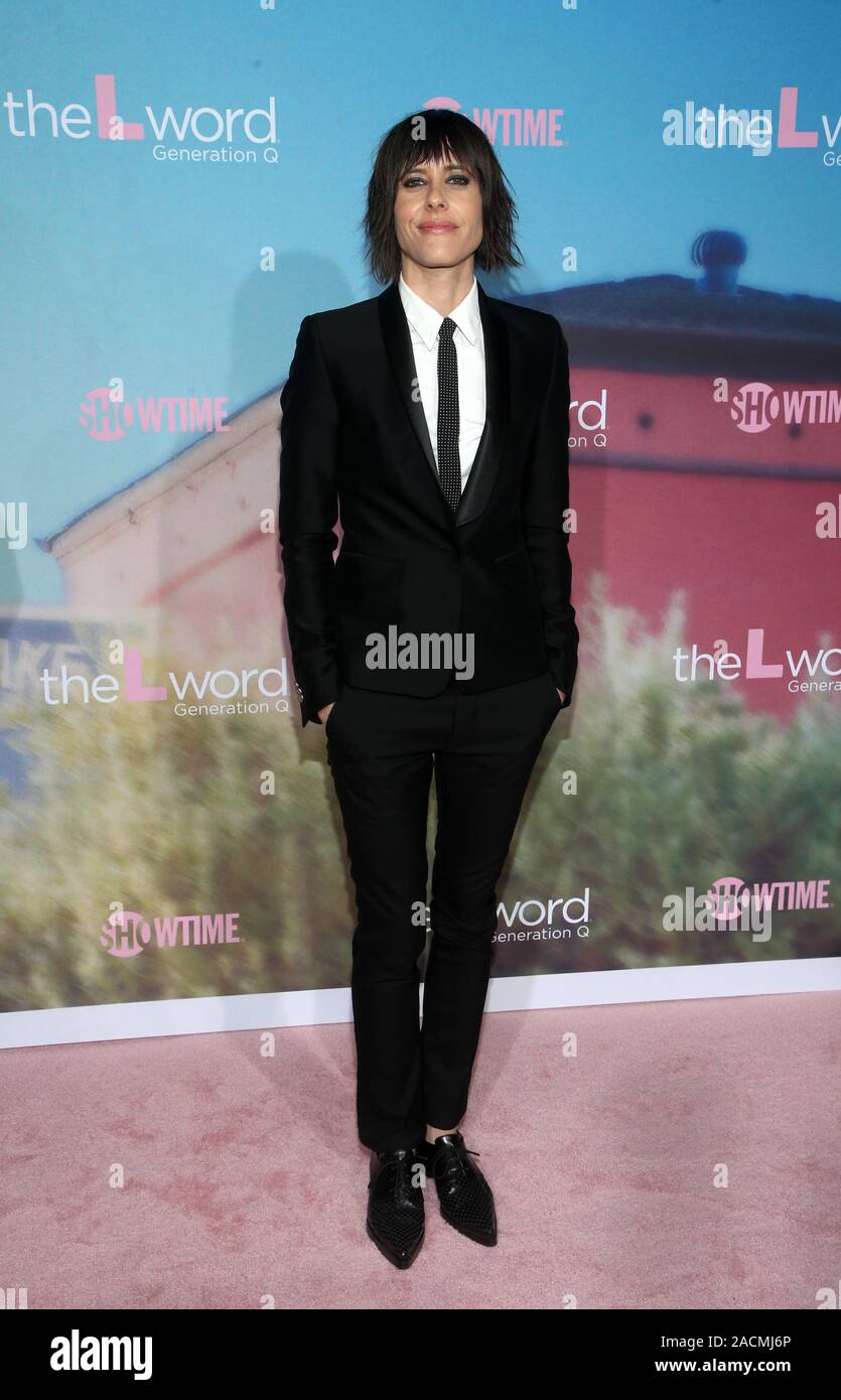 Kate Moennig Outfit