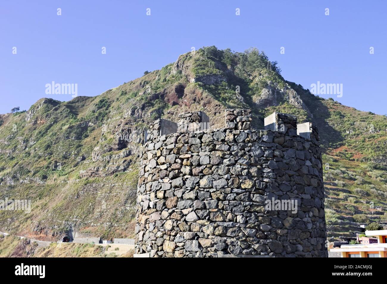 Crenellated Castle High Resolution Stock Photography and Images - Alamy