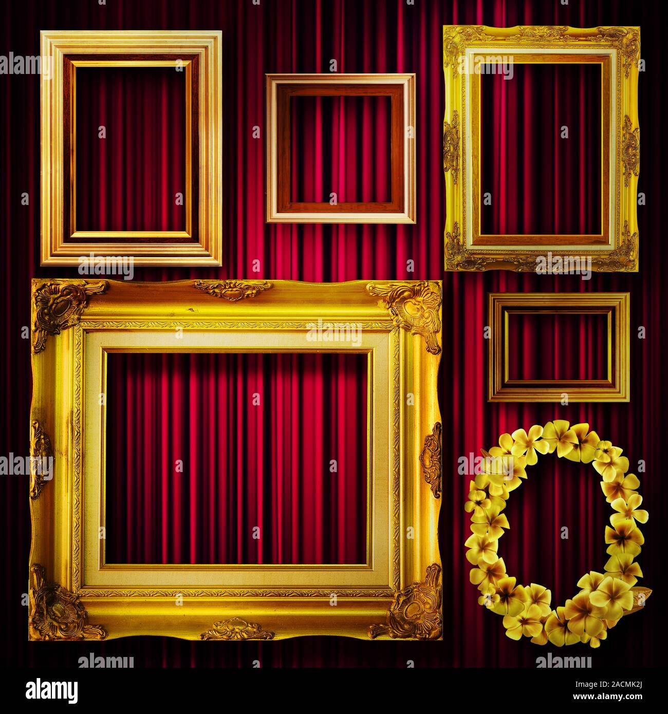 Gallery display hi-res stock photography and images - Alamy