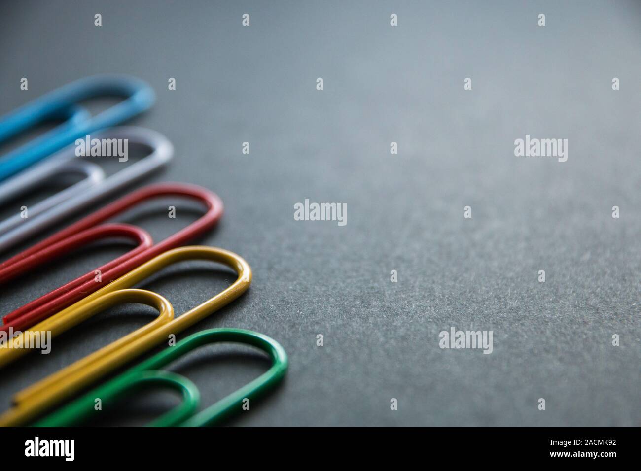 Colored paper scissors pen hi-res stock photography and images - Alamy