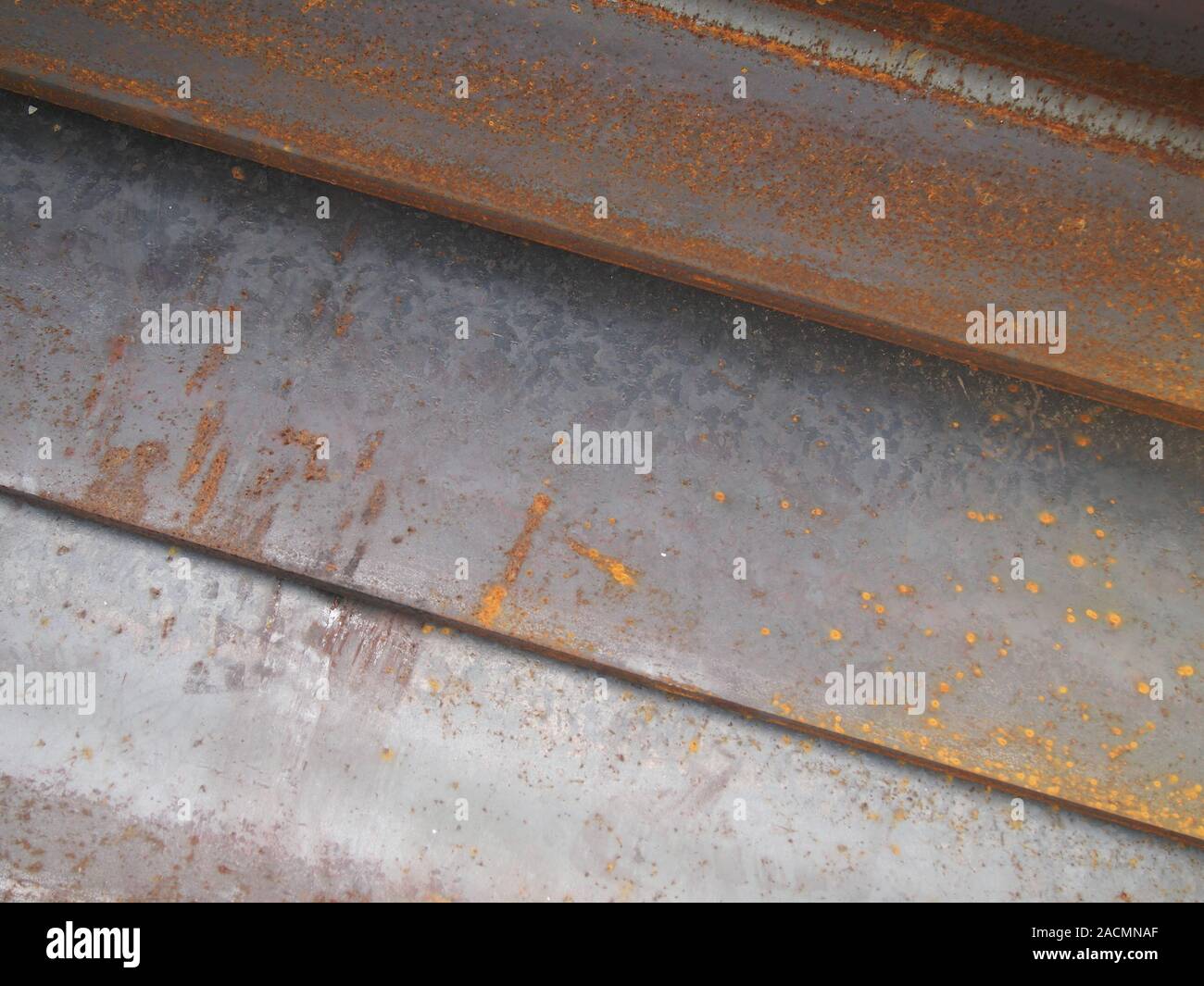 Rust tile stain hi-res stock photography and images - Alamy