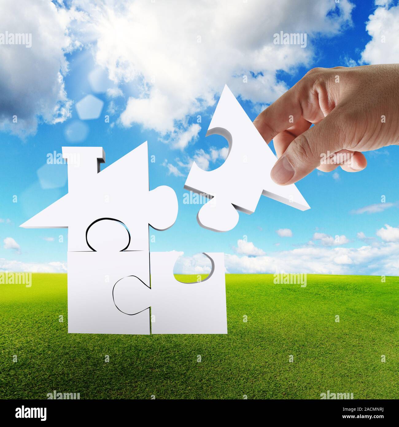 Complete puzzle hi-res stock photography and images - Alamy