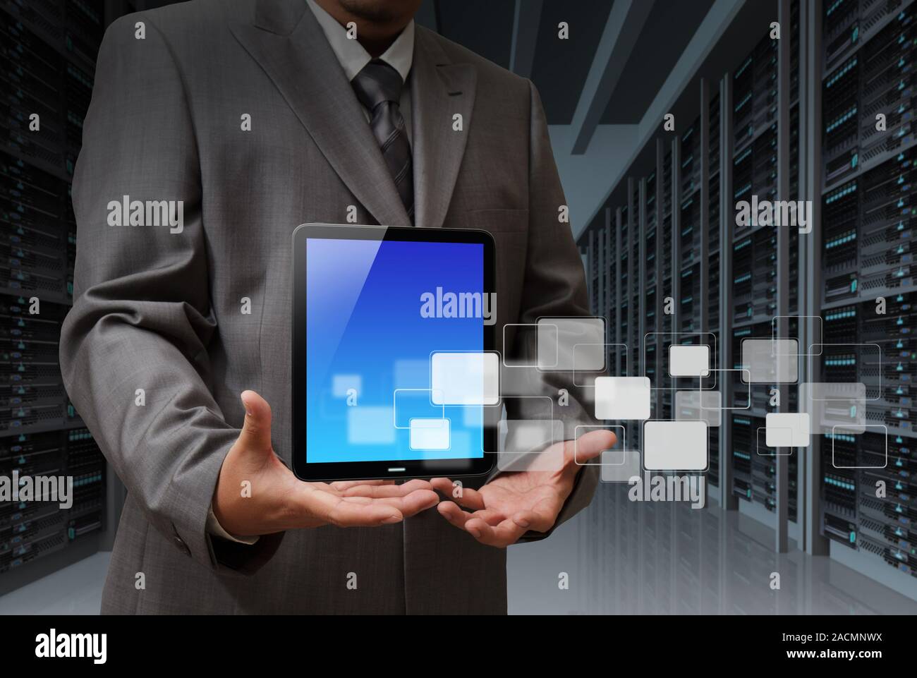 Computer server room hi-res stock photography and images - Alamy