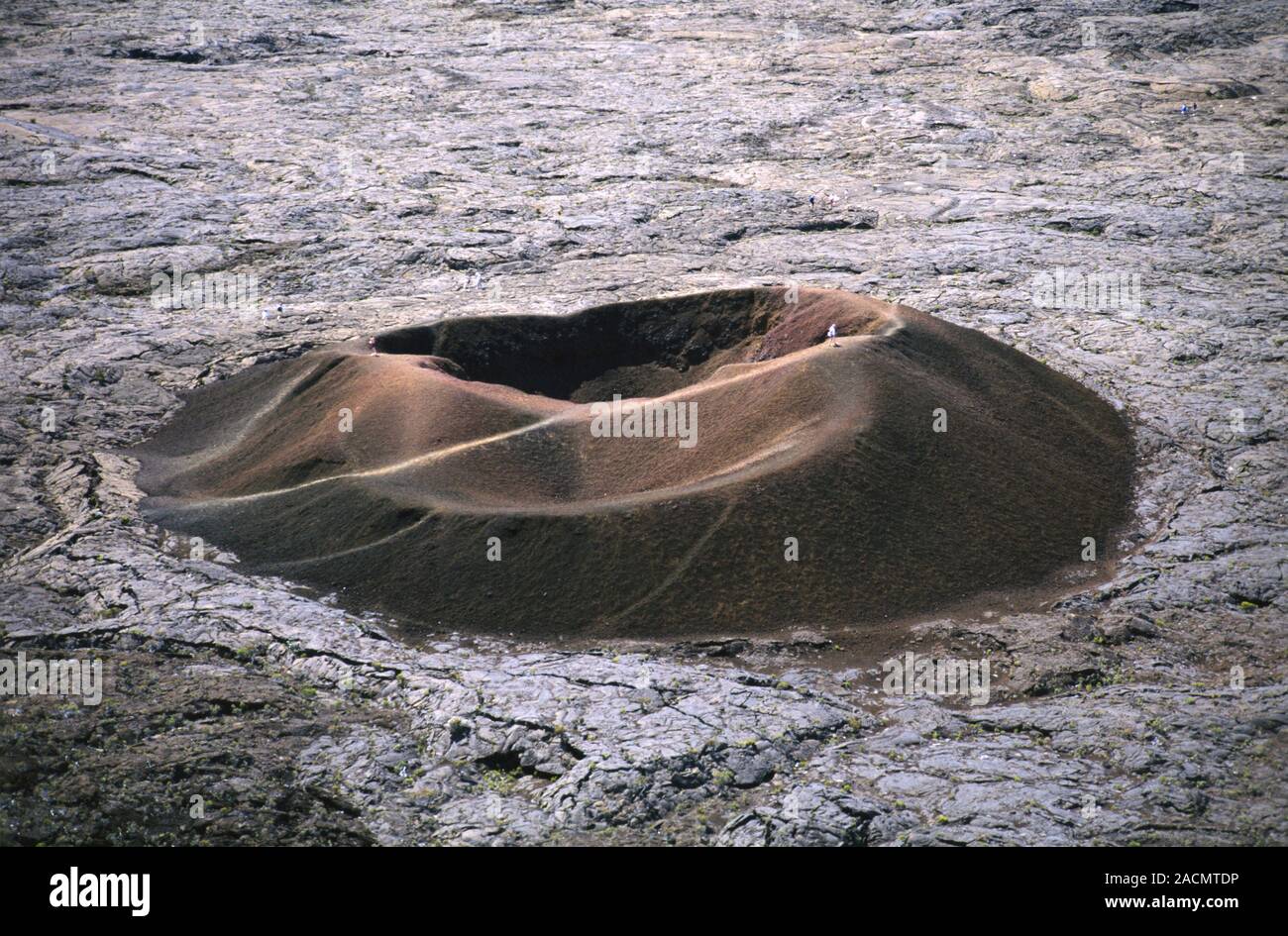 Formica Leo crater on the Piton de la Fournaise (Peak of the Furnace ...