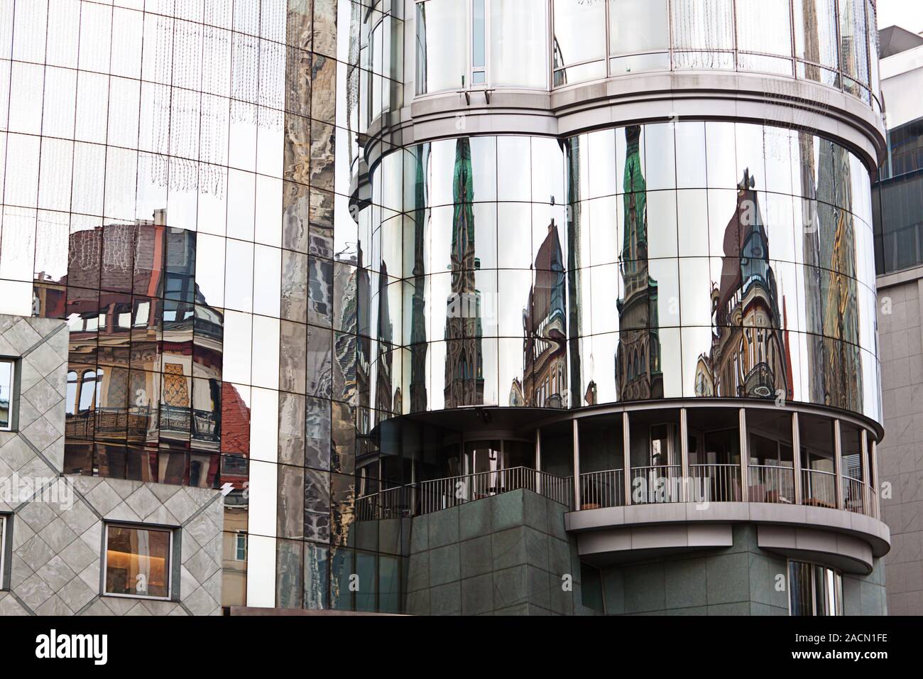 Haas House in Vienna Stock Photo - Alamy