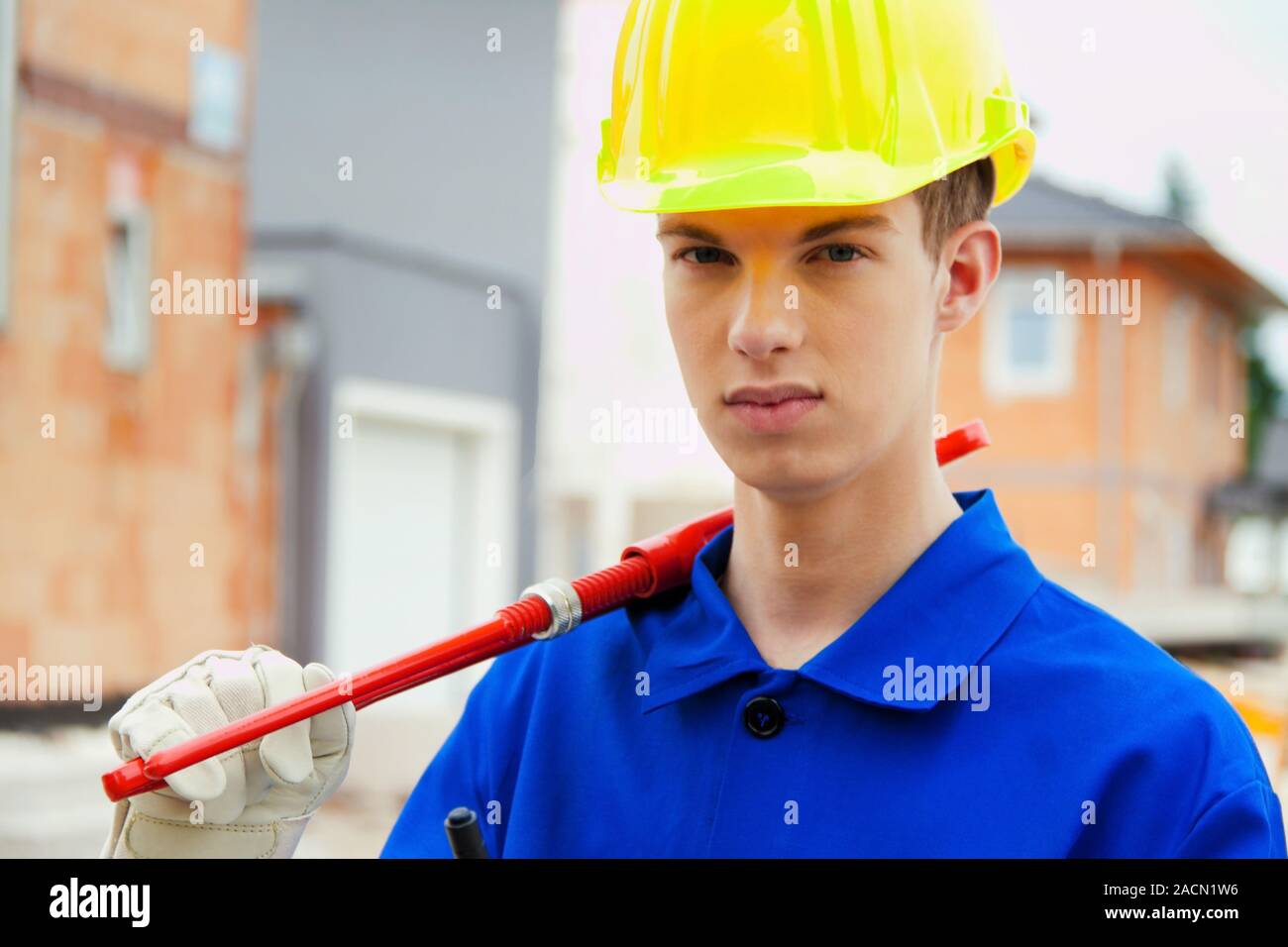 Trainee apprentice hi-res stock photography and images - Alamy