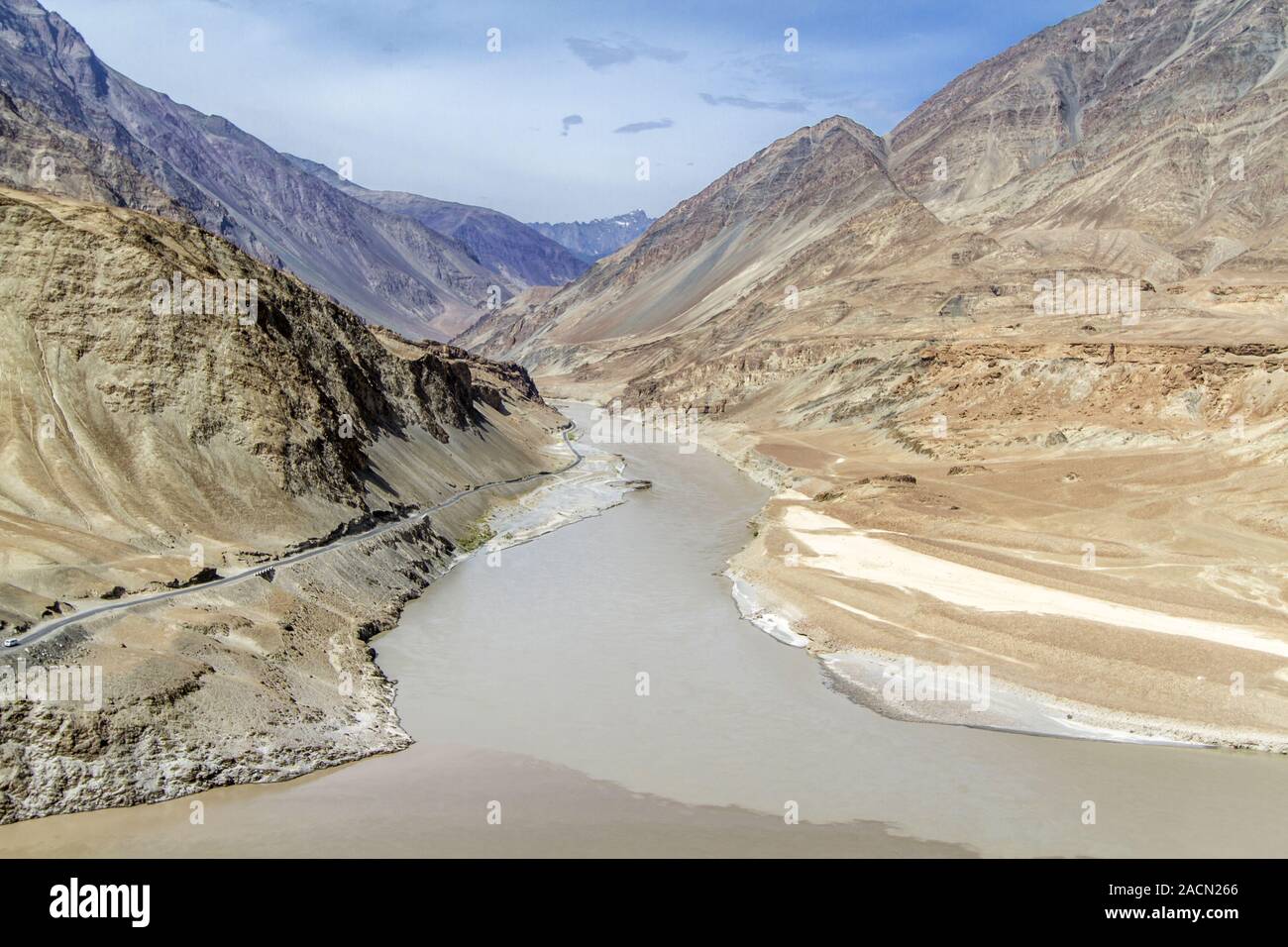 Confluence of Zanskar and Indus, Ladakh, India Stock Photo - Alamy