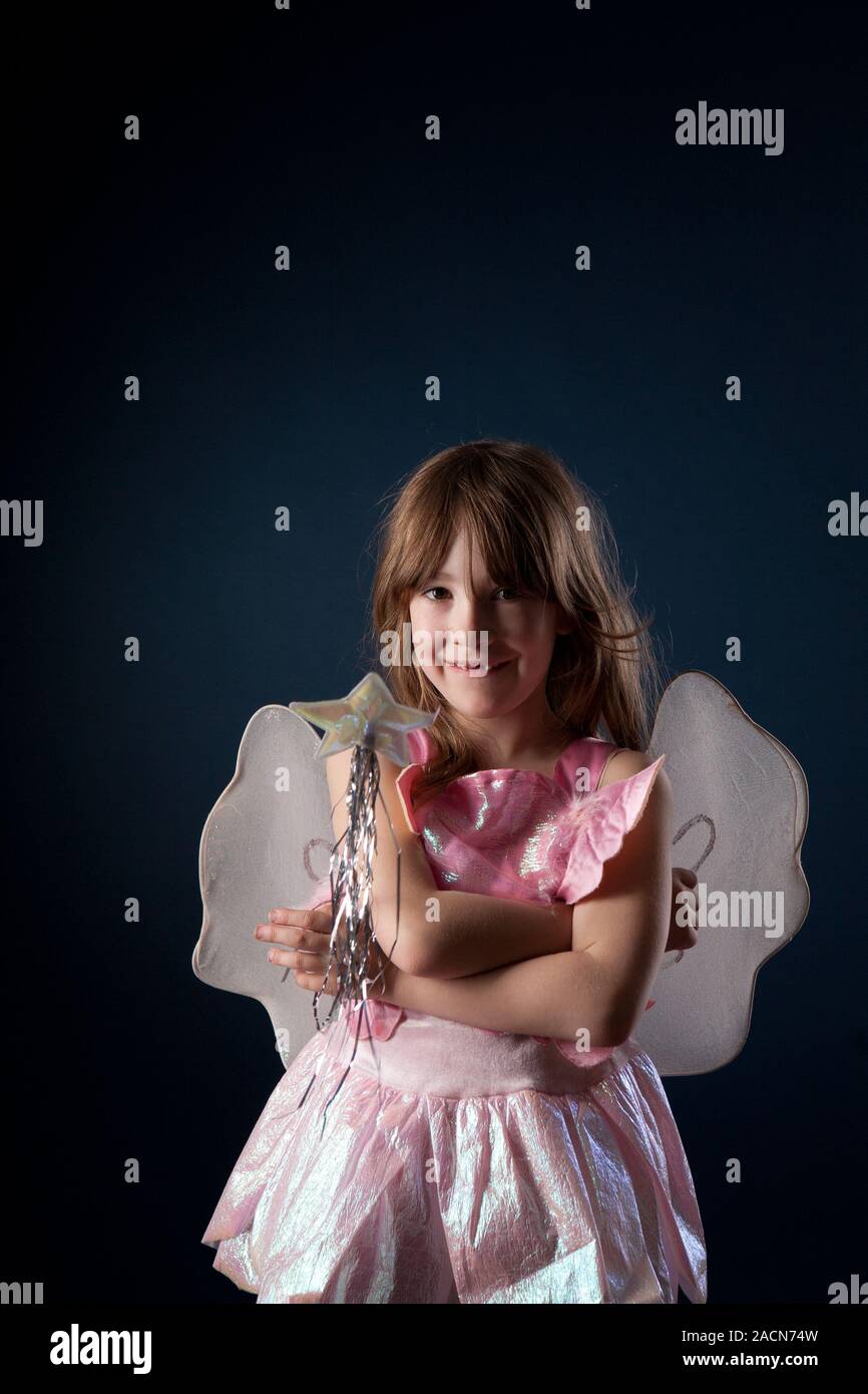Fairy with tooth hi-res stock photography and images - Alamy