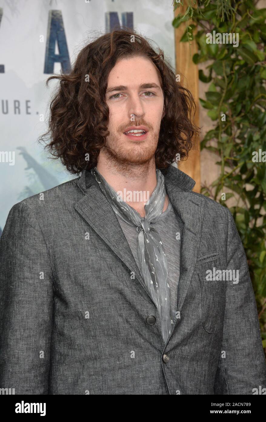 Tarzan style hi-res stock photography and images - Alamy