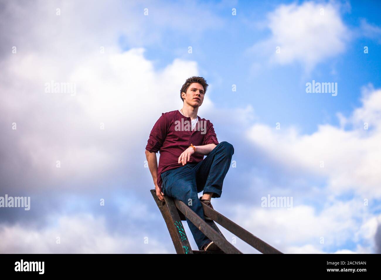 Height tall man hi-res stock photography and images - Alamy