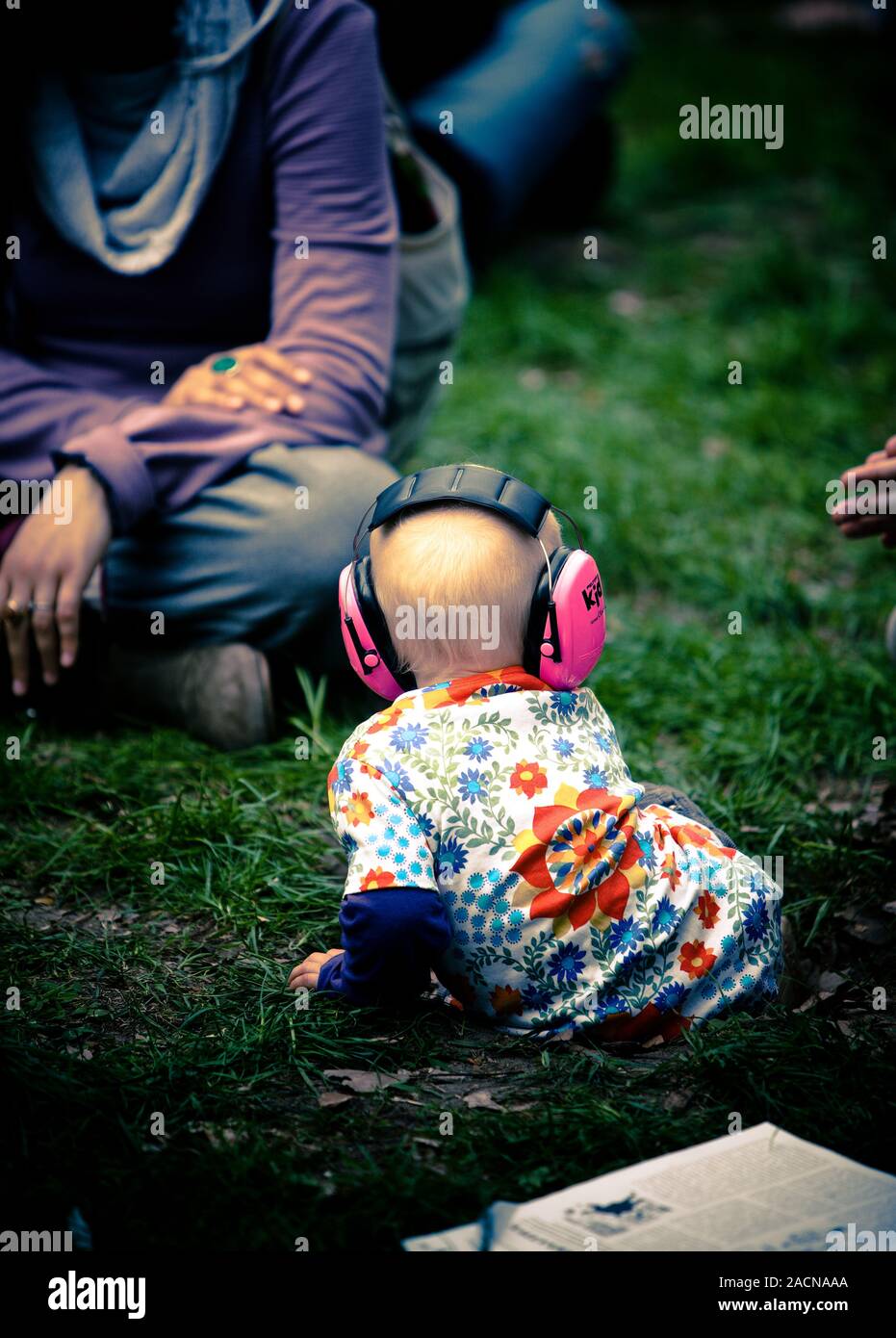 Loud noise baby hi-res stock photography and images - Alamy