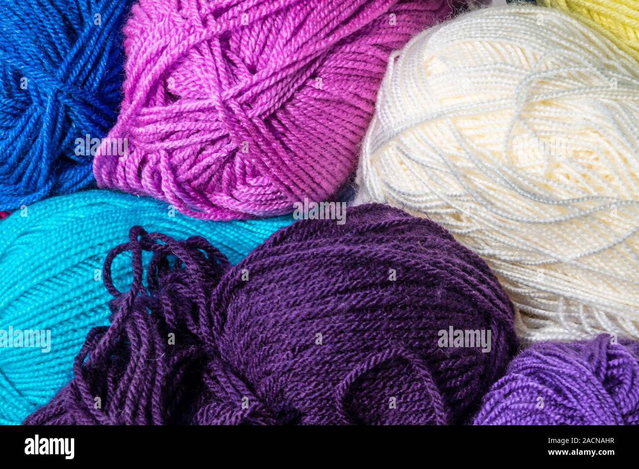 Hank of wool hi-res stock photography and images - Alamy
