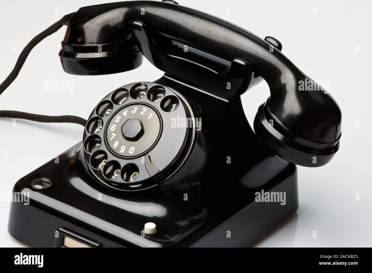 Antique old retro phone Stock Photo - Alamy