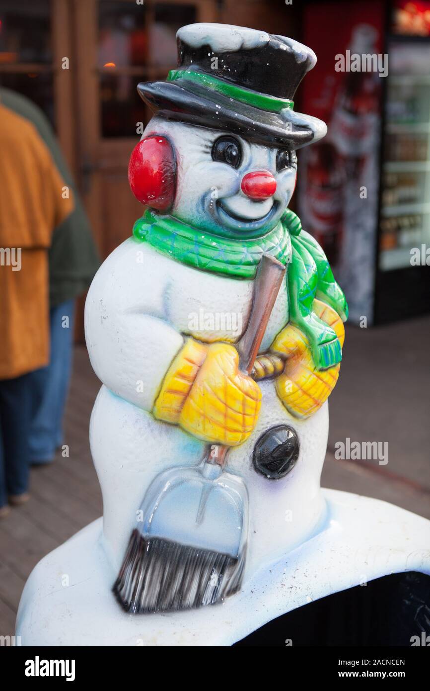 Plastic snowman hi-res stock photography and images - Alamy