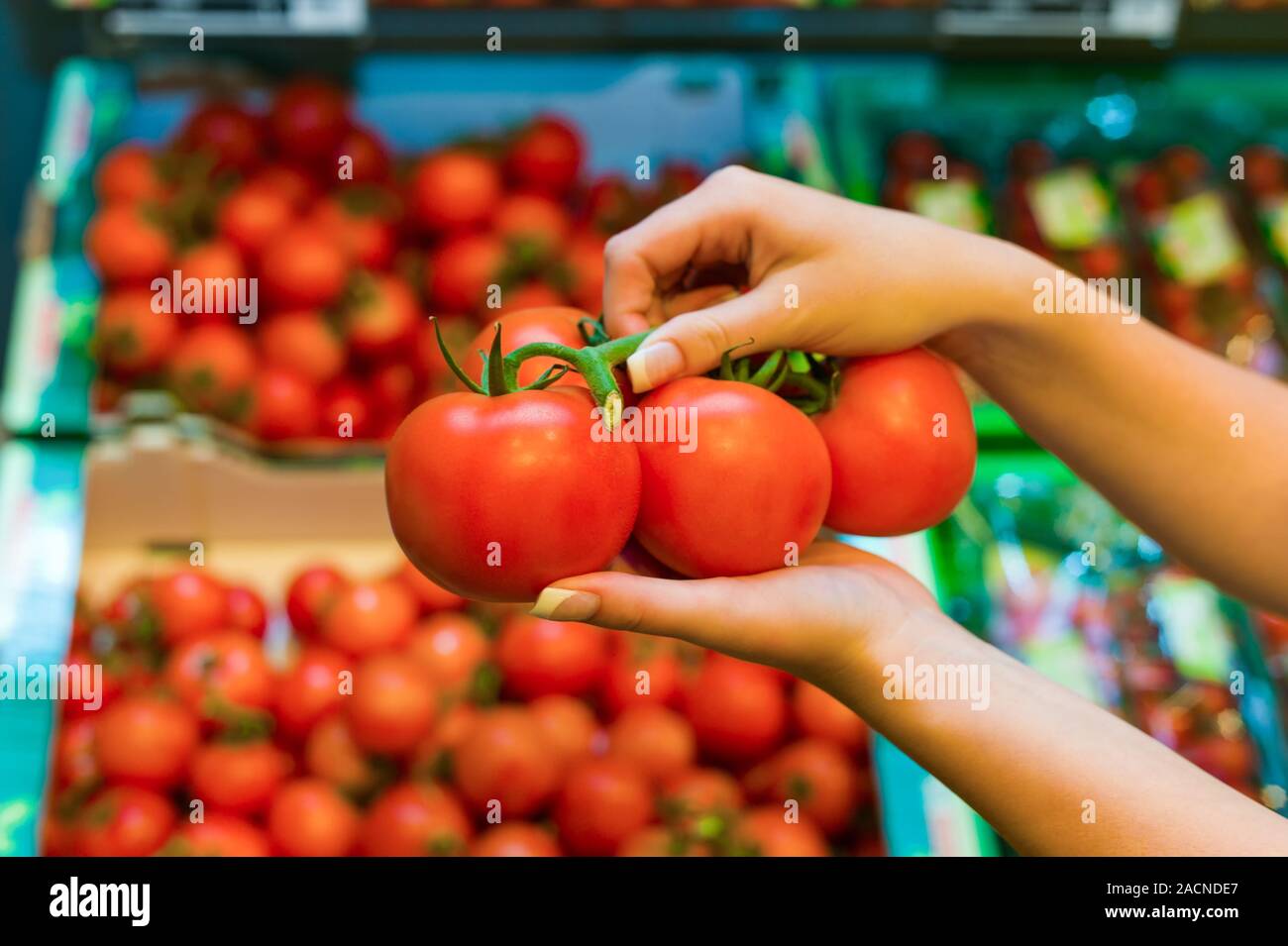 Vitamine and supermarket hi-res stock photography and images - Alamy