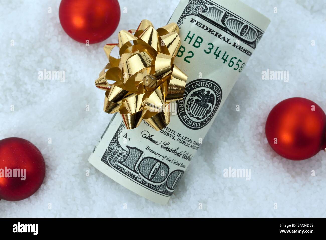 Money ribbon hi-res stock photography and images - Alamy
