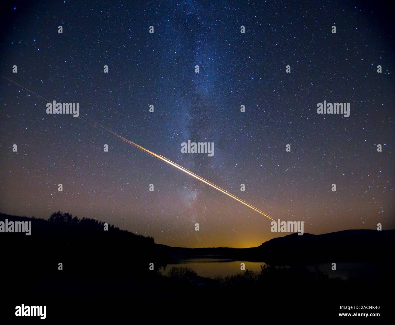 Meteor track over Clatteringshaws Loch, Dumfries and Galloway, Scotland ...