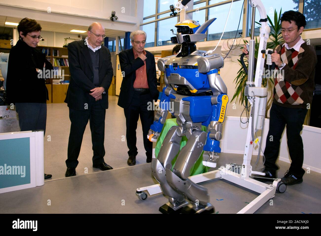 Albert Fert (born 1938). French physicist Albert Fert (centre) looking ...